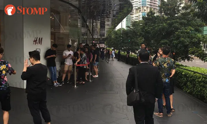 Long queue outside H&M Orchard for latest collaboration with Erdem | STOMP