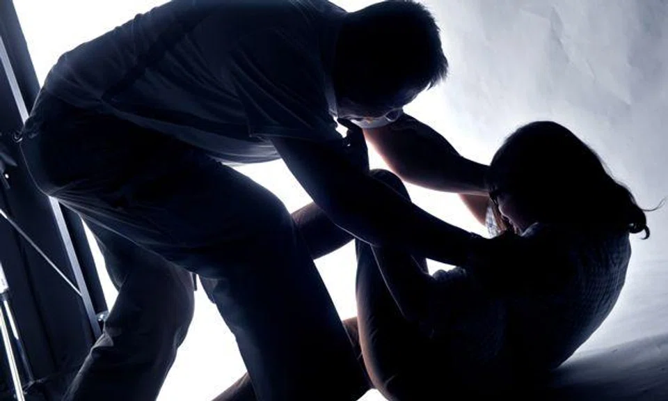 Man robs masseuse, sexually assaults her for an hour and threatens to ...
