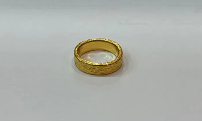 Man arrested for cheating after allegedly trying to pawn fake gold ring ...
