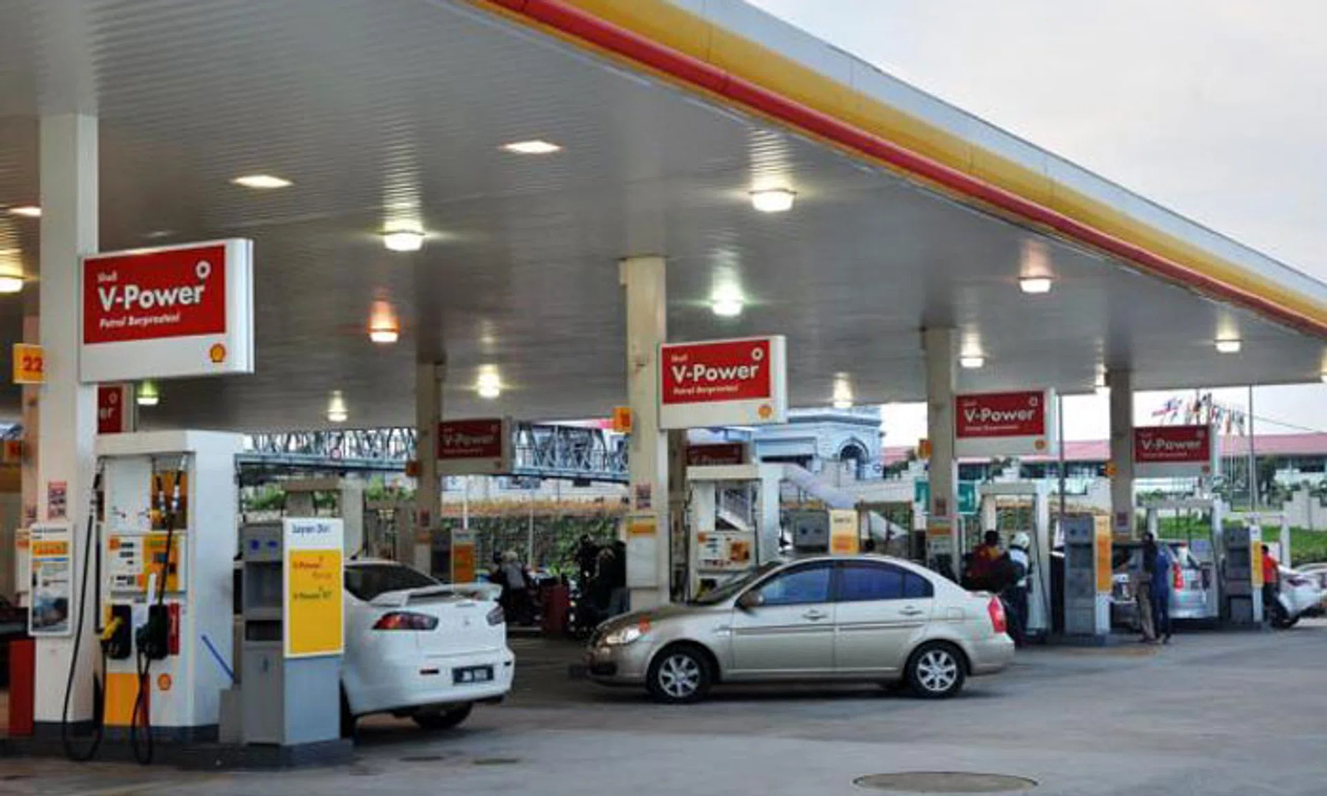 Major computer glitch hits 900 Shell petrol stations in Malaysia | STOMP