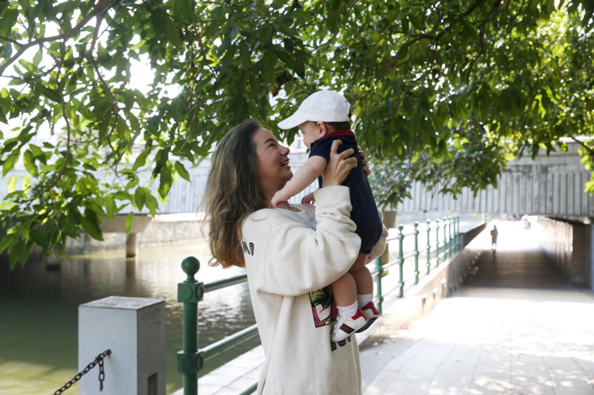 Twice-divorced Kim Lim who has 7-year-old son announces pregnancy ...