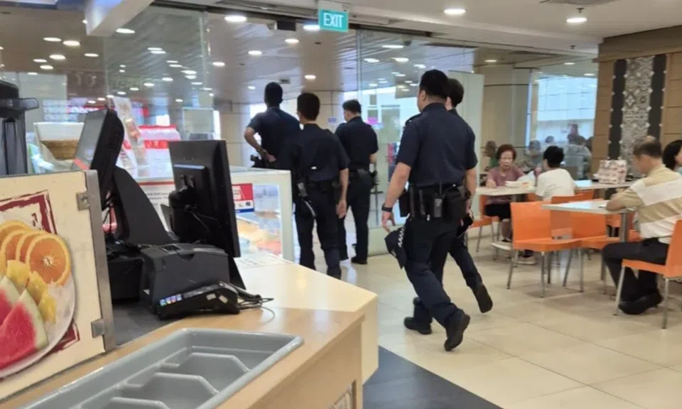 Food court fight erupts after man allegedly drops used tissue into ...