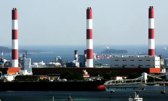 Food seller at Oasis@Sakra on Jurong Island suspended after severe ...