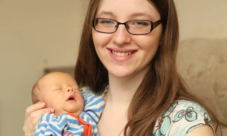 23-year-old woman gives birth in her sleep after dozing off during ...