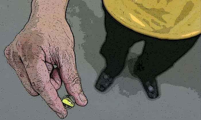 Marine Parade resident's elderly neighbour has bizarre habit of ...