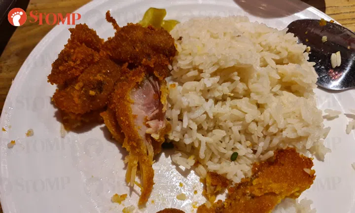 $9.50 meal from VivoCity food court has chicken that's raw inside and ...