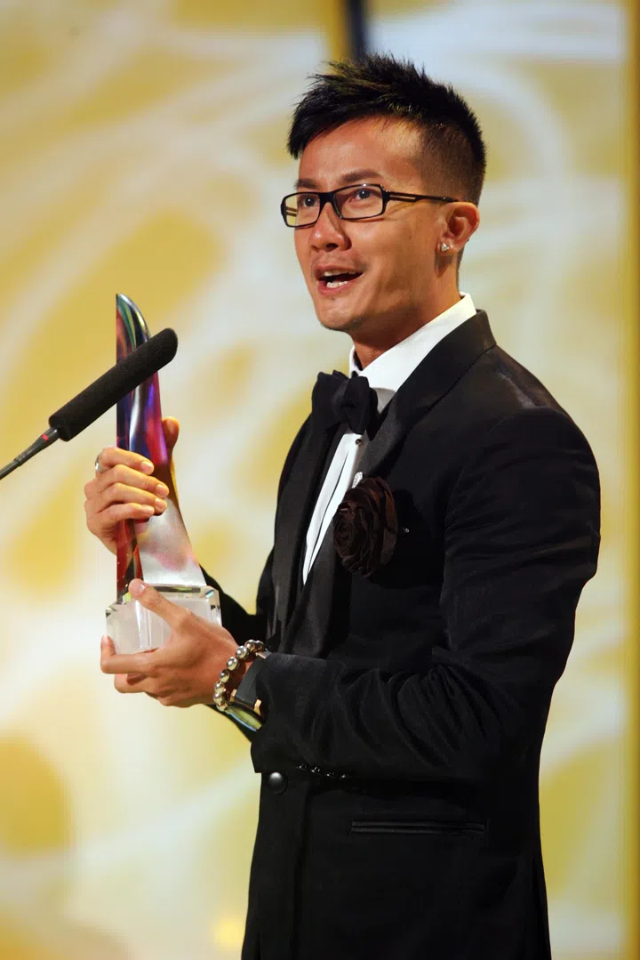 'It was cut so low': Xiang Yun remembers 'embarrassing' dress from Star ...