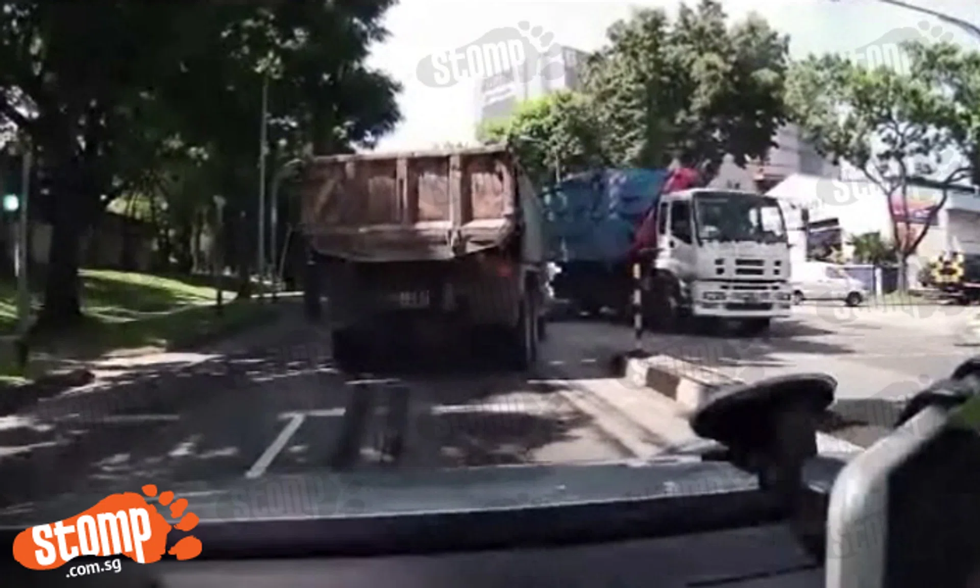 Chilling video shows tipper truck hitting biker along Defu Lane | STOMP