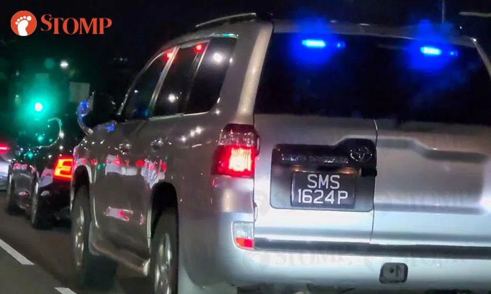 'Is this vehicle with flashing decorative lights a real police car ...