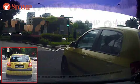 Hyundai driver almost causes accident after cutting abruptly across lane at Newton Circus | STOMP