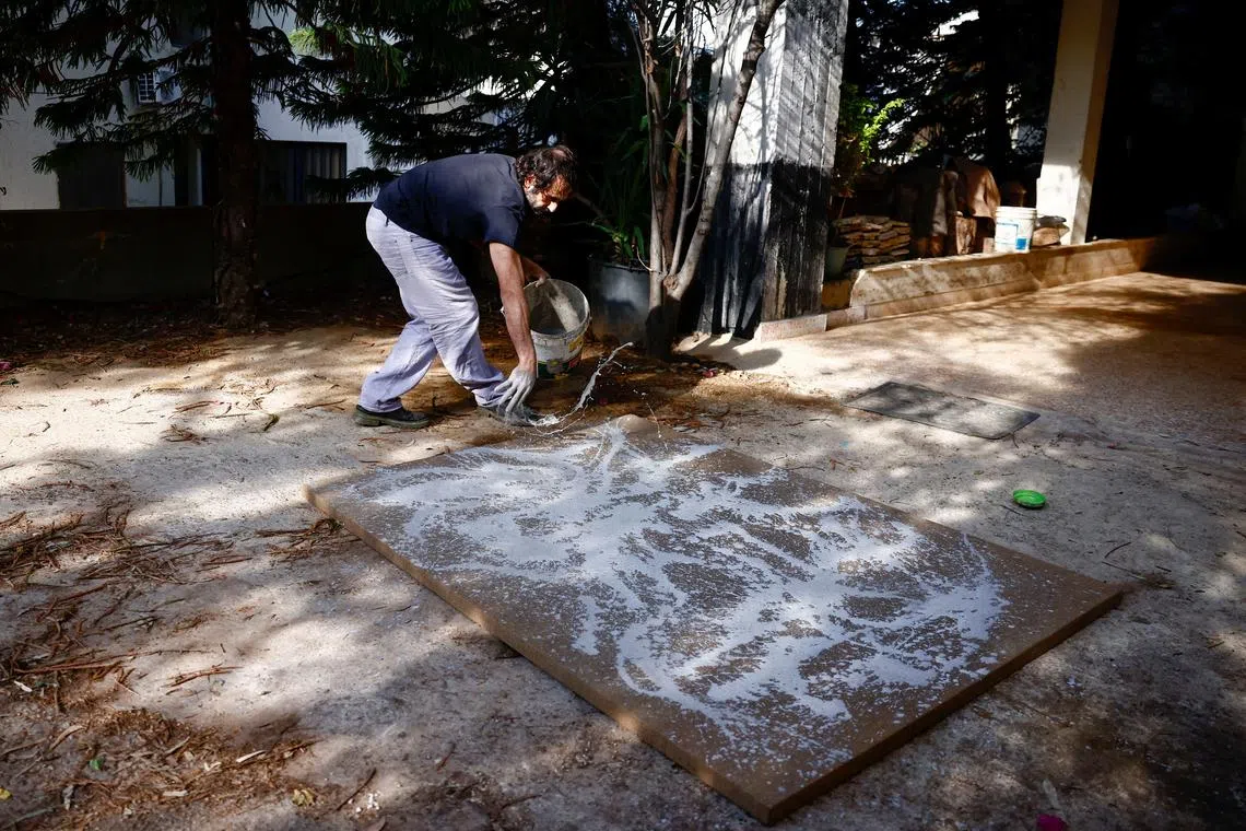 Creating in the dark: Lebanese artists struggle to keep creativity ...