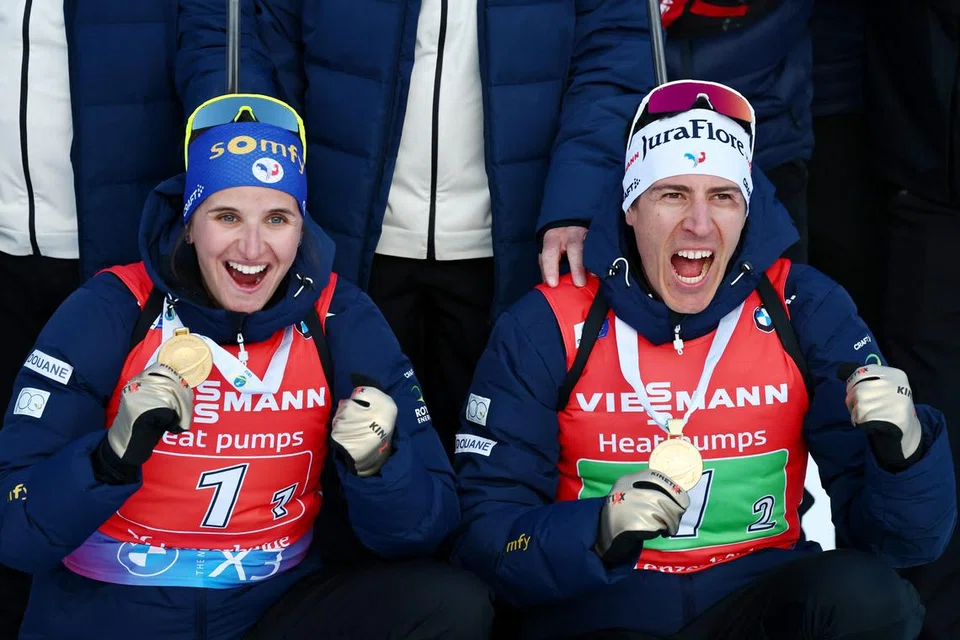 Biathlon-French duo Simon and Fillon Maillet shine with single mixed ...