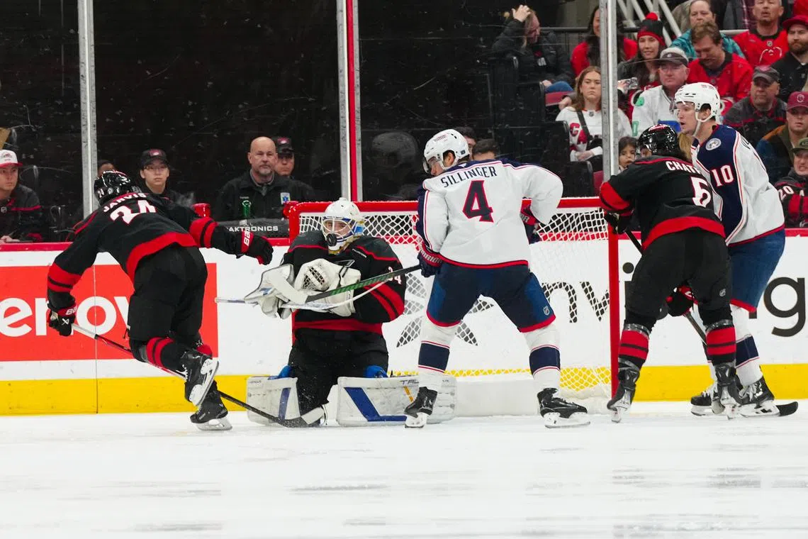 NHL roundup: John Tavares' hat trick carries Leafs over Sabres | The ...