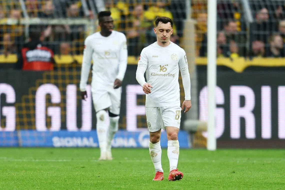 Beier double helps Dortmund beat Mainz 3-1 for first win in three | The ...