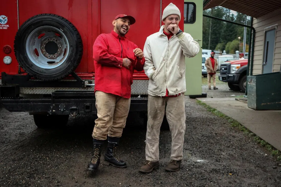 Washington state pioneers program to turn inmates into wildland ...