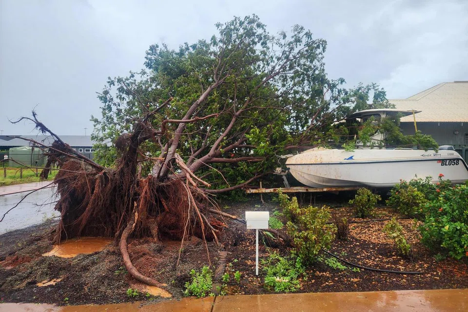 Powerful Tropical Cyclone Zelia hits Australia’s iron ore hub | The ...
