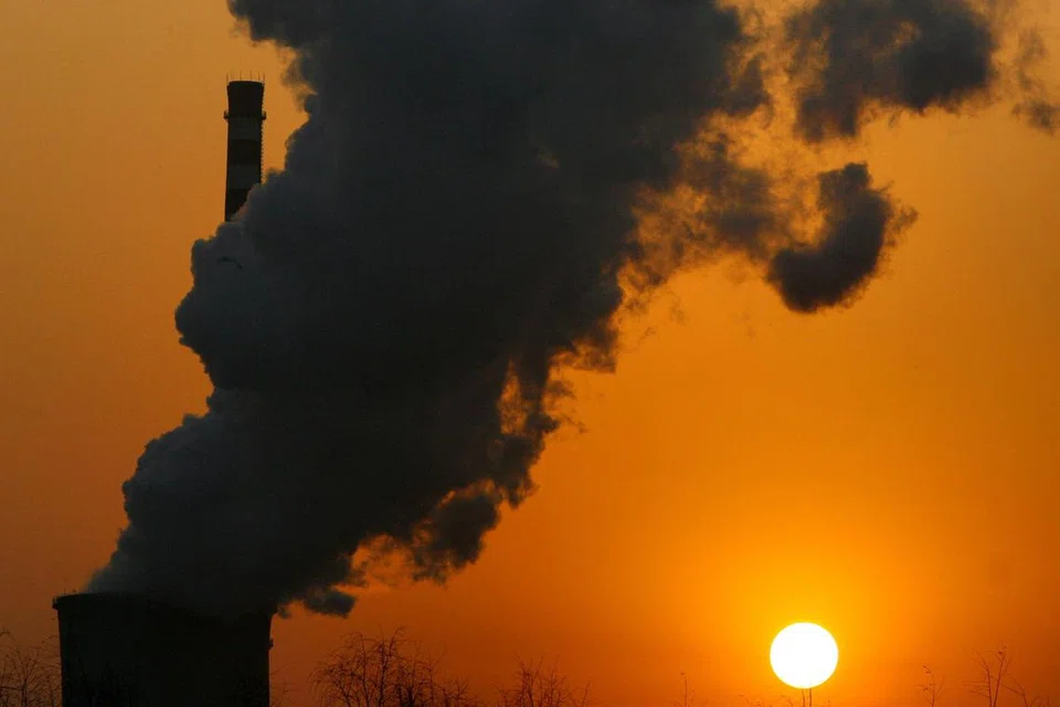 135 million early deaths since 1980 linked to air pollution, with ...