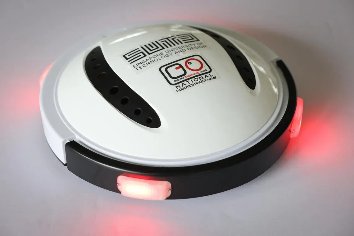 Robots in pest control: Spotting rats, repelling snakes | The Straits Times