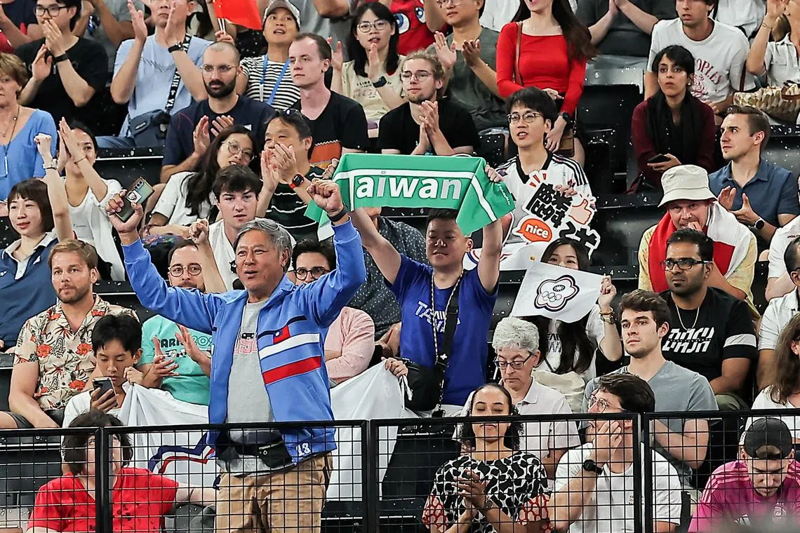 Badminton-Taiwan condemns tearing up of banner at venue | The Straits Times