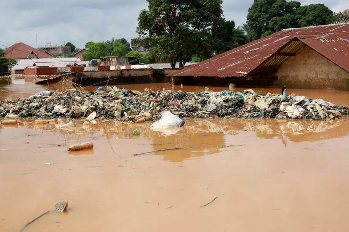 Hundreds dead as Congo River basin submerged by generational floods ...
