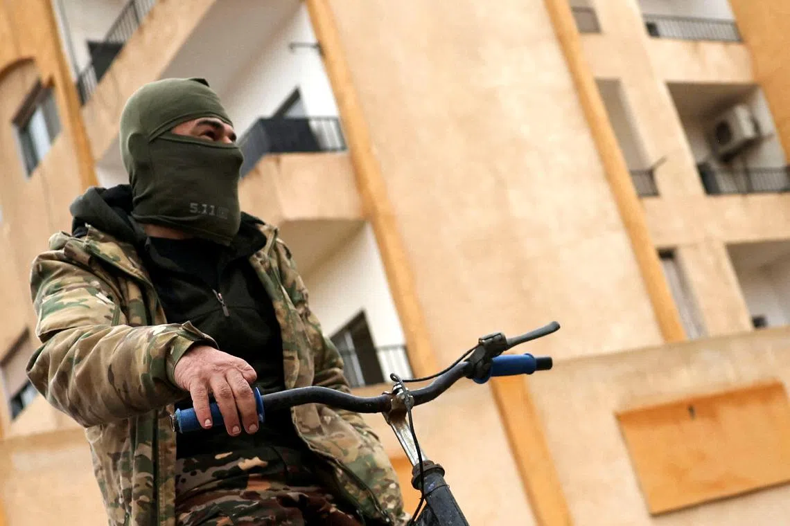 Minutes to leave: Syria's Alawites evicted from private homes at ...