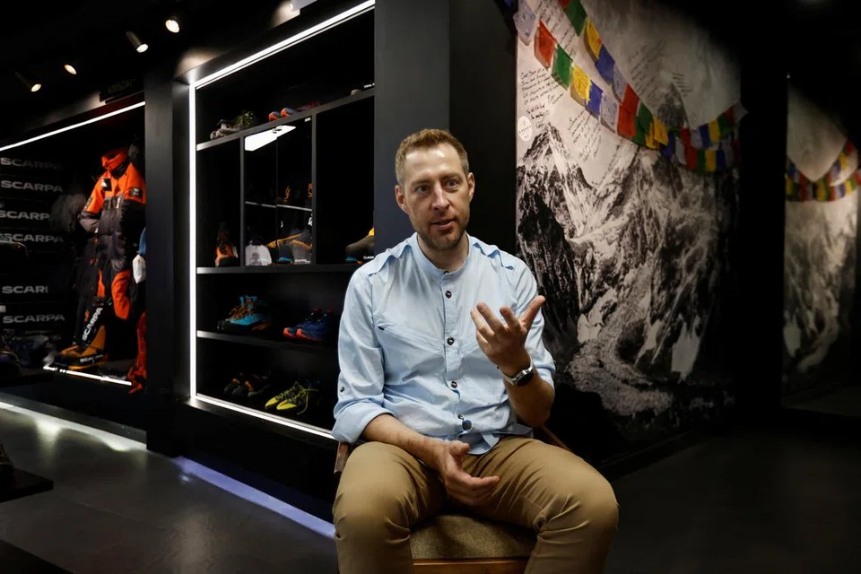 US-based Ukrainian says he completed Everest climb from sea level to summit in 4 days | The ...