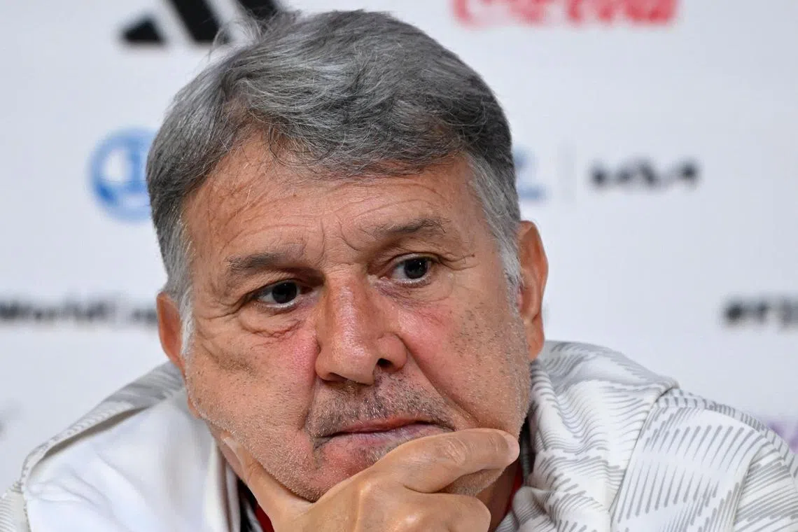 World Cup: Boxer Alvarez says he got carried away, apologises to Messi ...