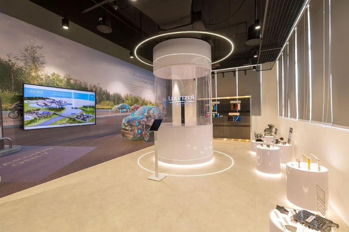 Singapore innovation hub for global firms | The Straits Times