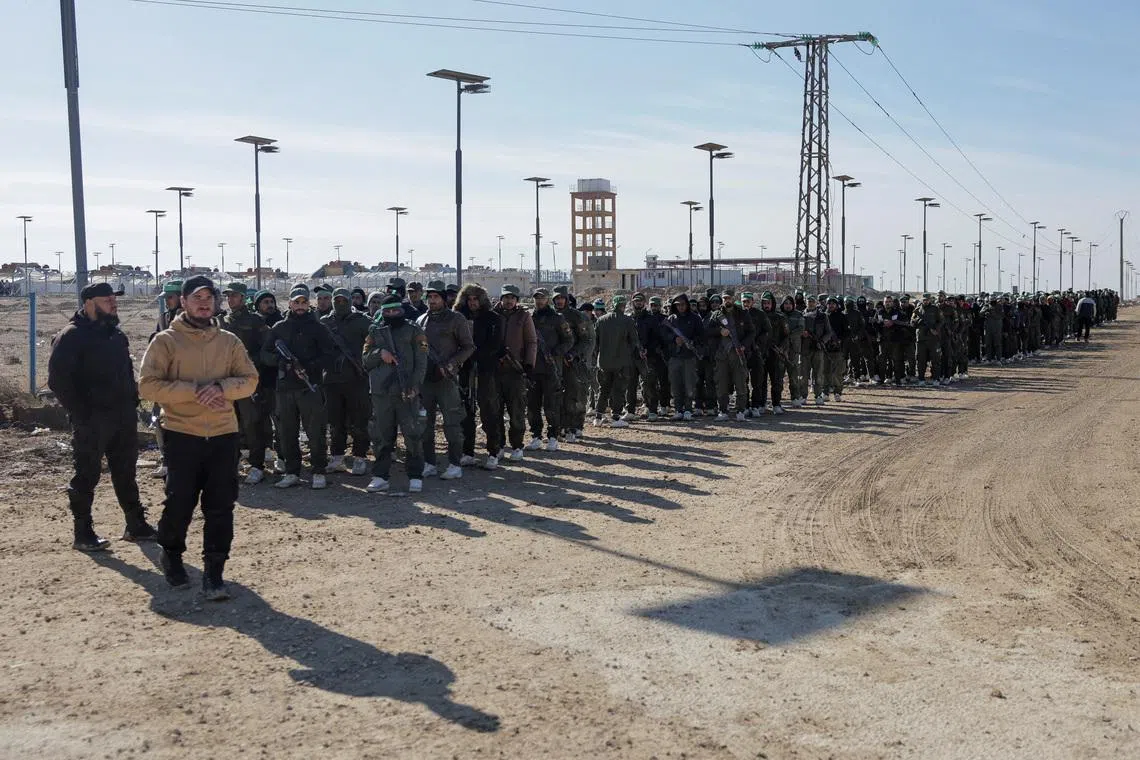 US military starts transferring Islamic State detainees from Syria to ...