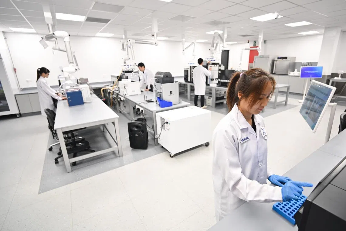 New lab at Changi cuts pandemic testing time by a third, improves cargo ...