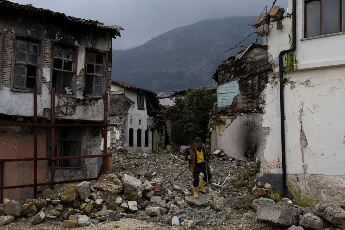 2 years after quake disaster, Turkey’s painful recovery continues | The ...