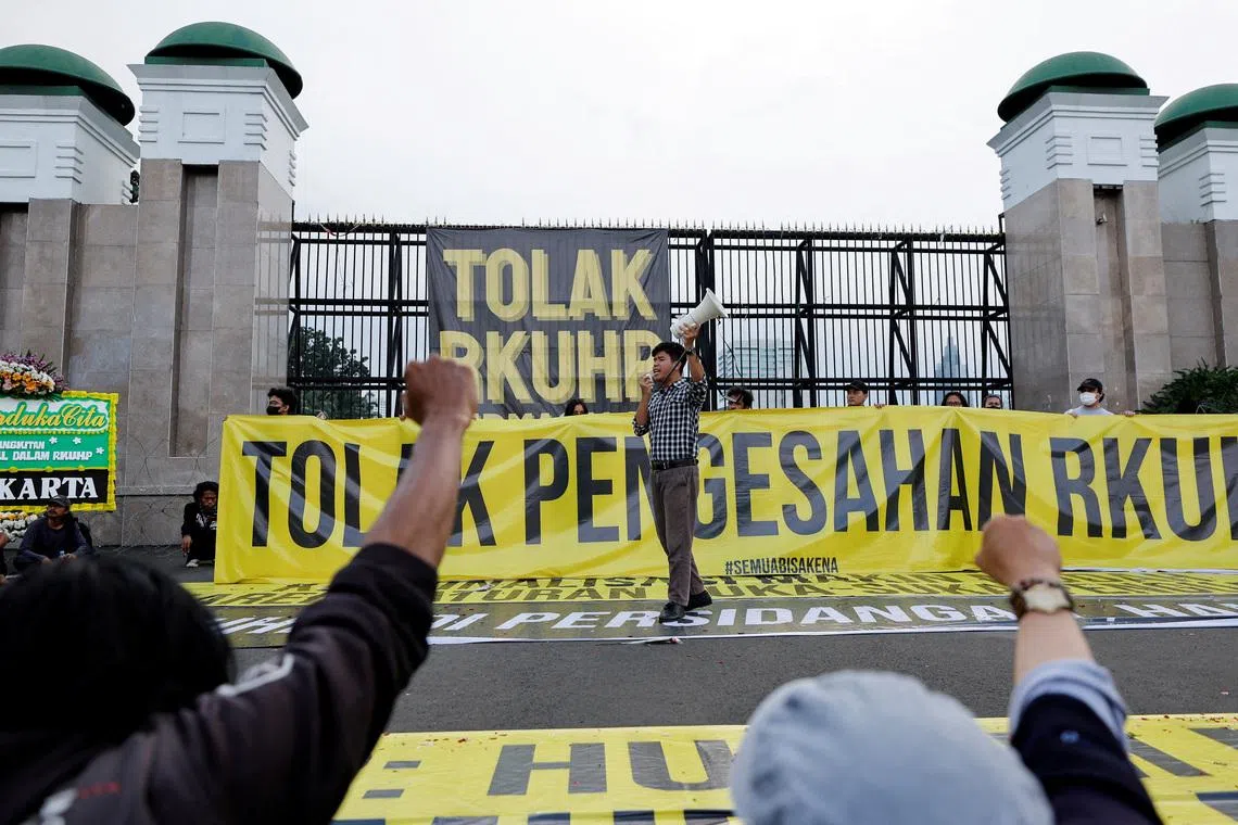 Authoritarian fears loom in Indonesia as new criminal laws take effect | The Straits Times