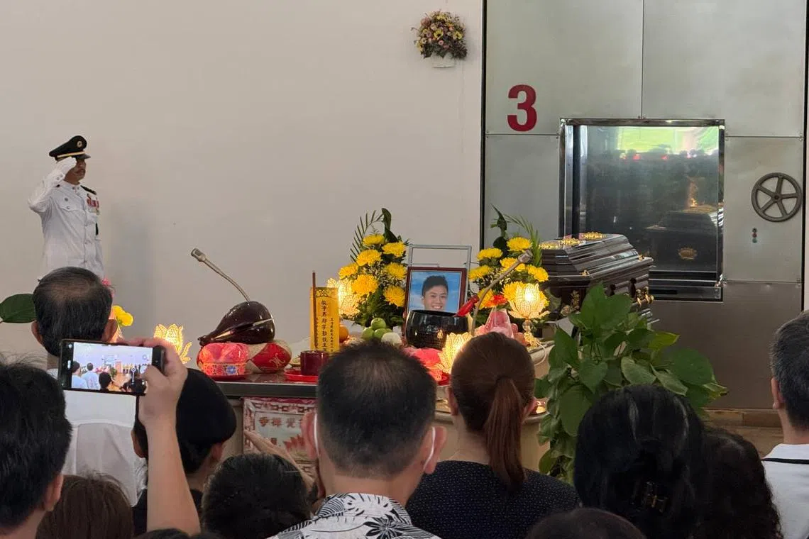 SCDF firefighter Kenneth Tay cremated after making ‘the ultimate ...