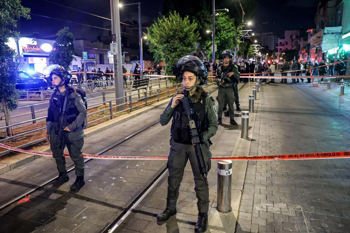 Gunmen kill at least 6 in Tel Aviv shortly before air raid sirens sound ...