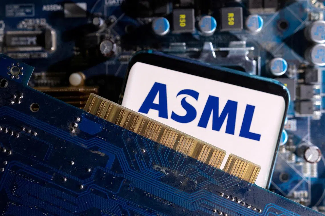 ASML hit with new limits on chip gear exports to China | The Straits Times