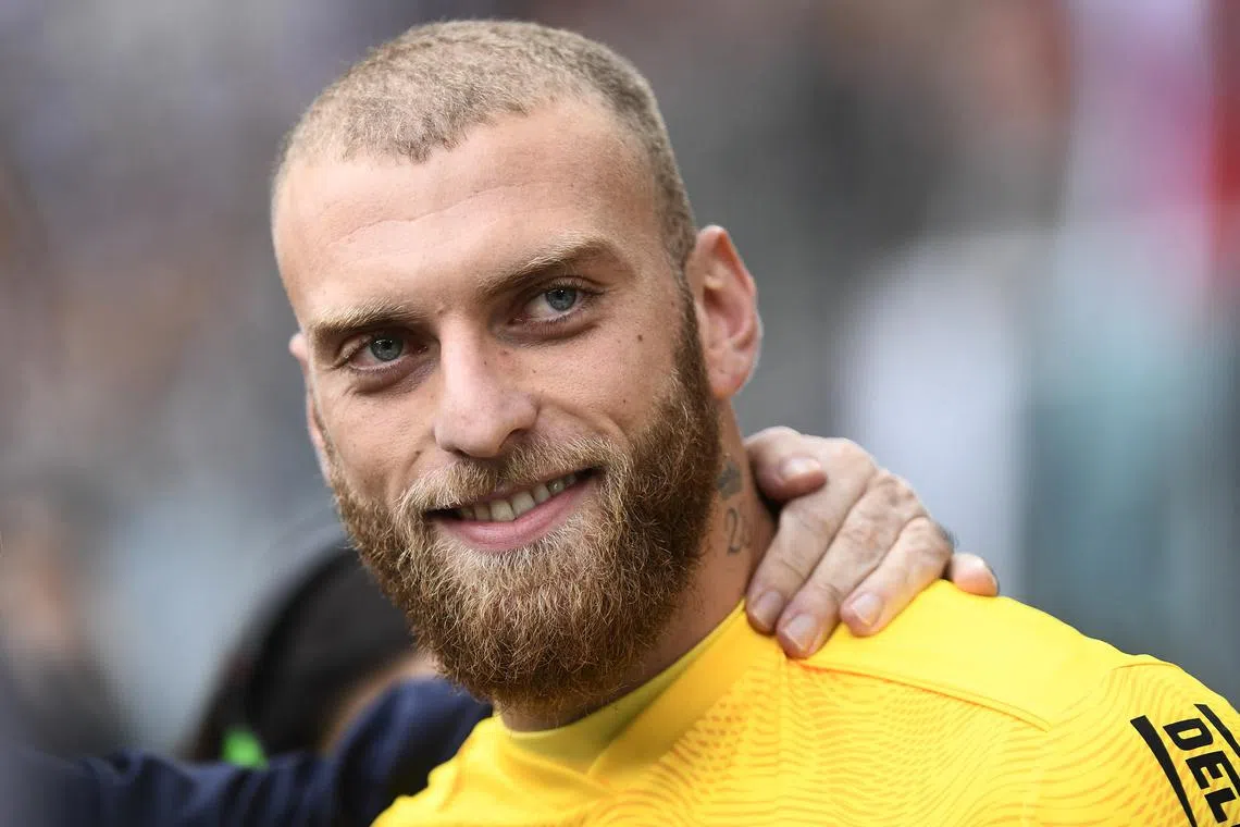 Juventus sign goalkeeper Di Gregorio from Monza | The Straits Times