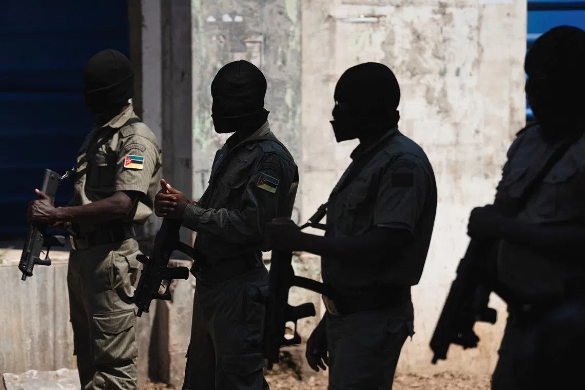 Mozambique president sworn in as post-election protest deaths rise ...