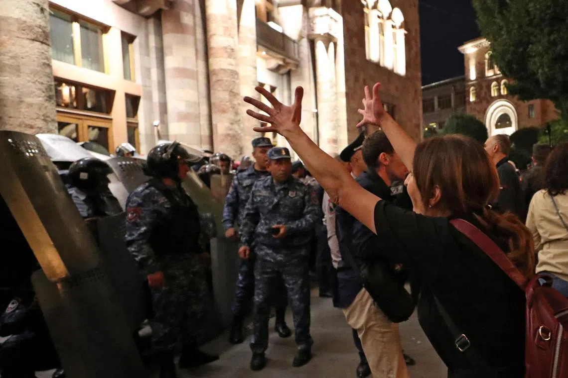 Azerbaijan, Karabakh separatists hold 'constructive' peace talks | The Straits Times