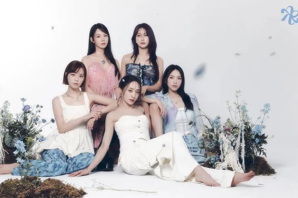 K-pop girl group Kara unveil new song Hello featuring late member Goo ...