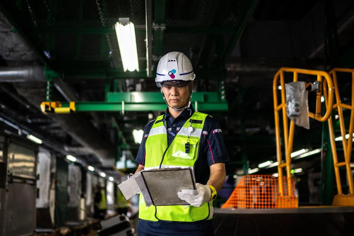 The Japanese airport that says it never loses a bag | The Straits Times