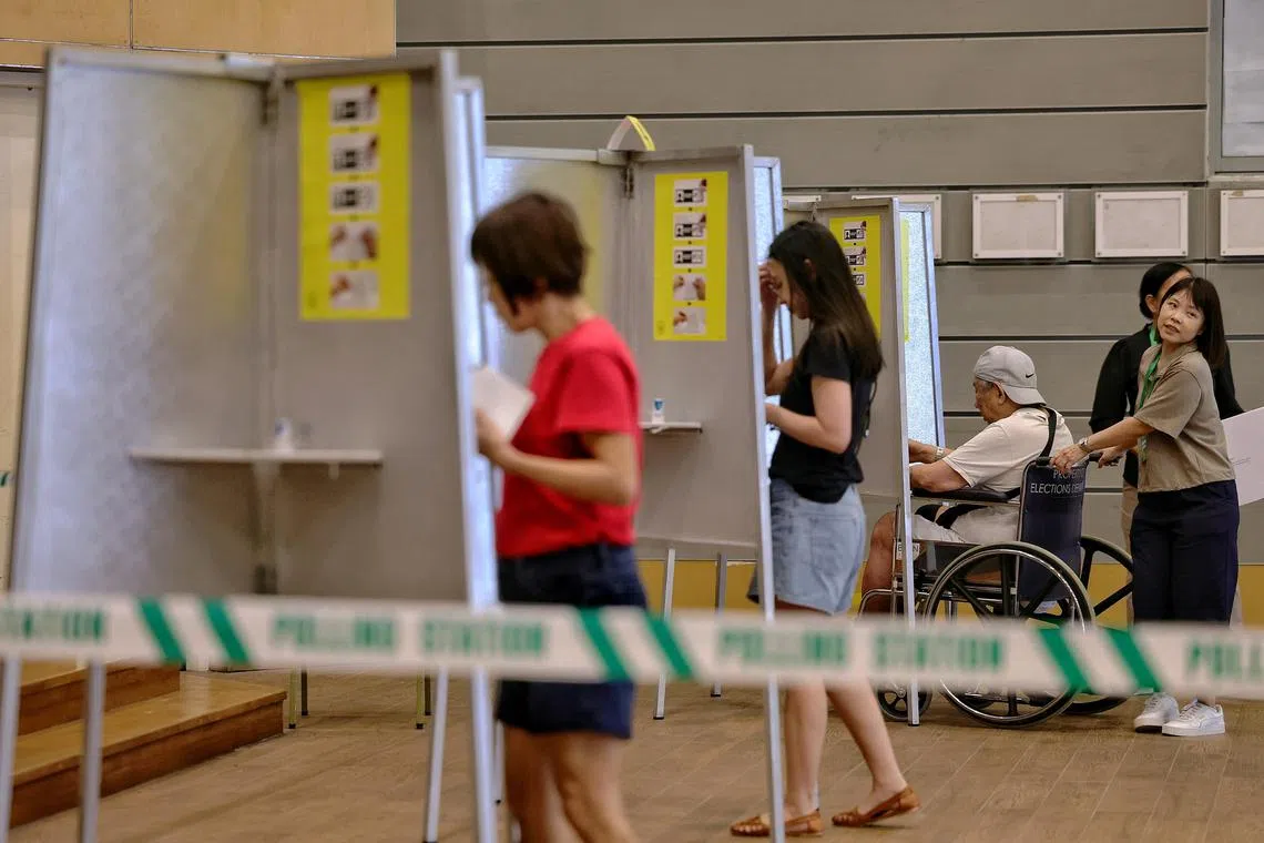 GE2025: Voters turn up in droves despite morning downpour; 82% have ...
