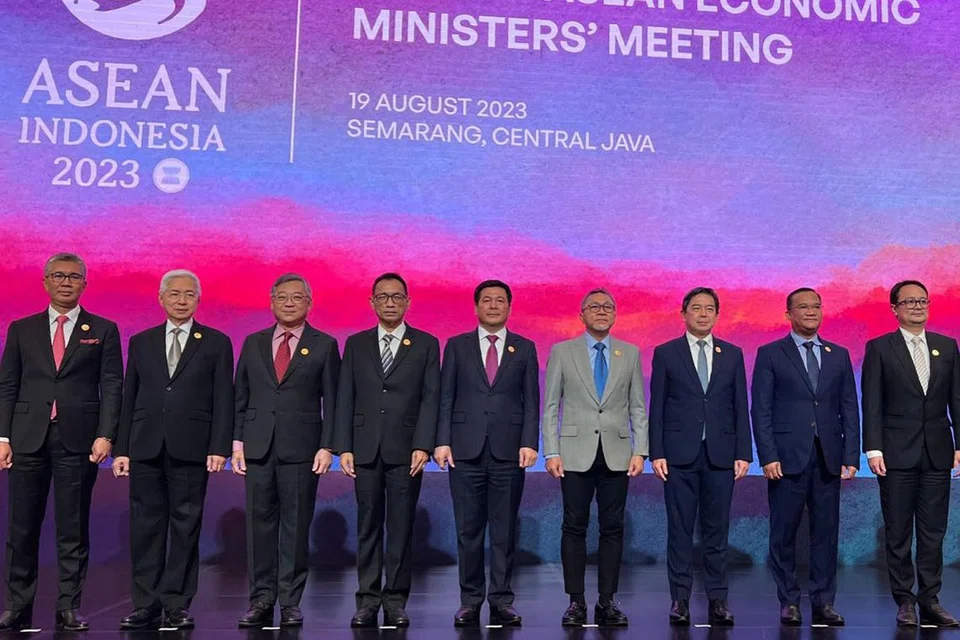 Asean countries to begin talks on $2.7 trillion digital economy pact by ...