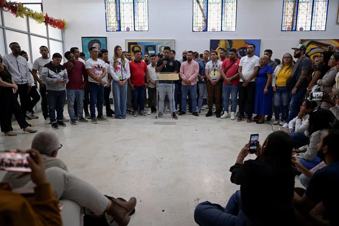 Venezuelans held in Salvadoran prison look to challenge deportation in ...