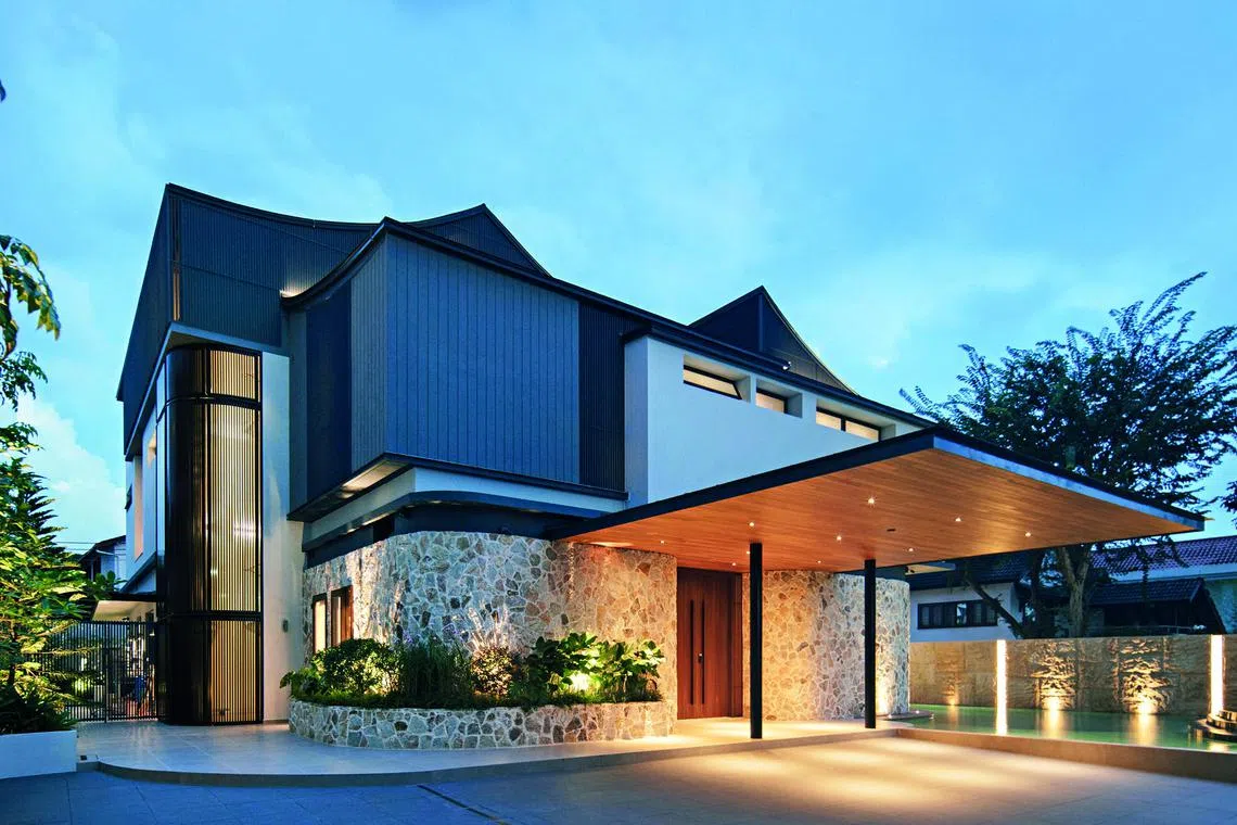 Asian Style House I Love The Idea Of An Inner Courtyard With A Small,