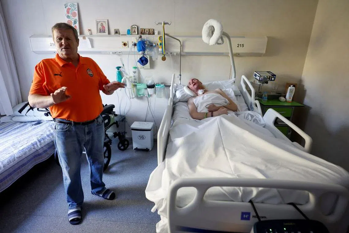 Ukraine's Shakhtar support injured soldier treated in Barcelona | The ...