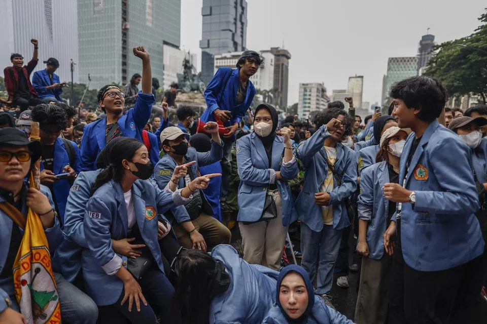 ‘Dark Indonesia’ protests erupt nationwide with students taking to ...