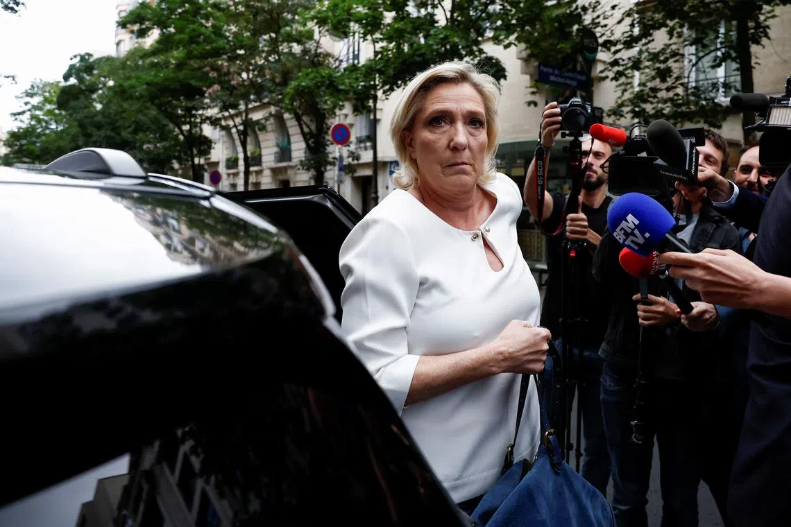 French candidates bow out in bid to block far-right | The Straits Times