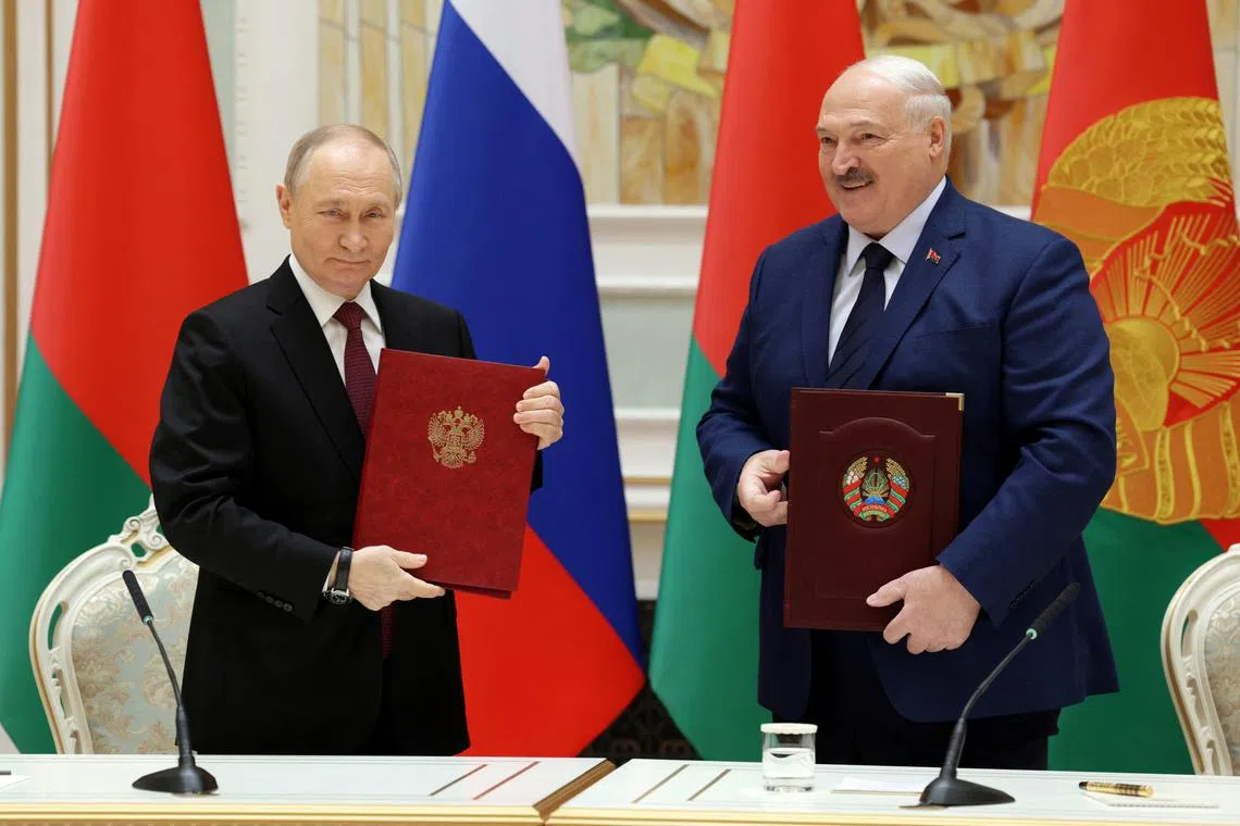 Putin says new Oreshnik hypersonic missile could be deployed in Belarus ...