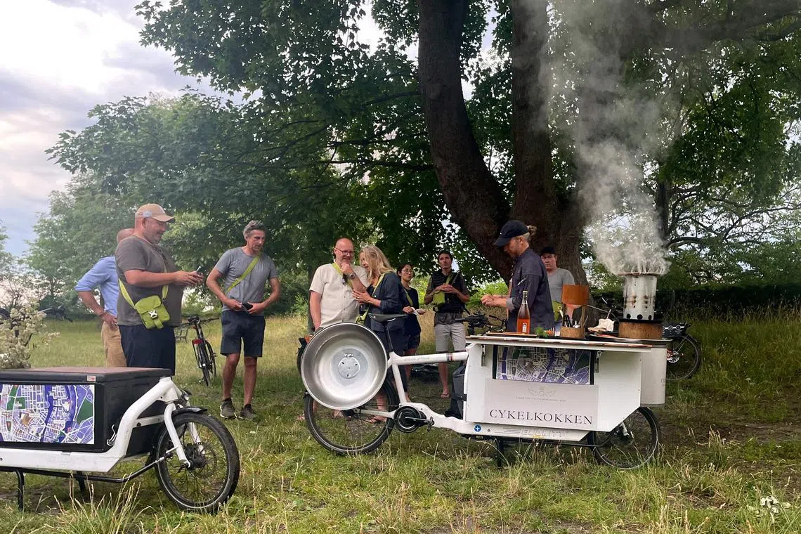 Moveable feast: Danish chef serves up gastronomic journey by bike | The ...