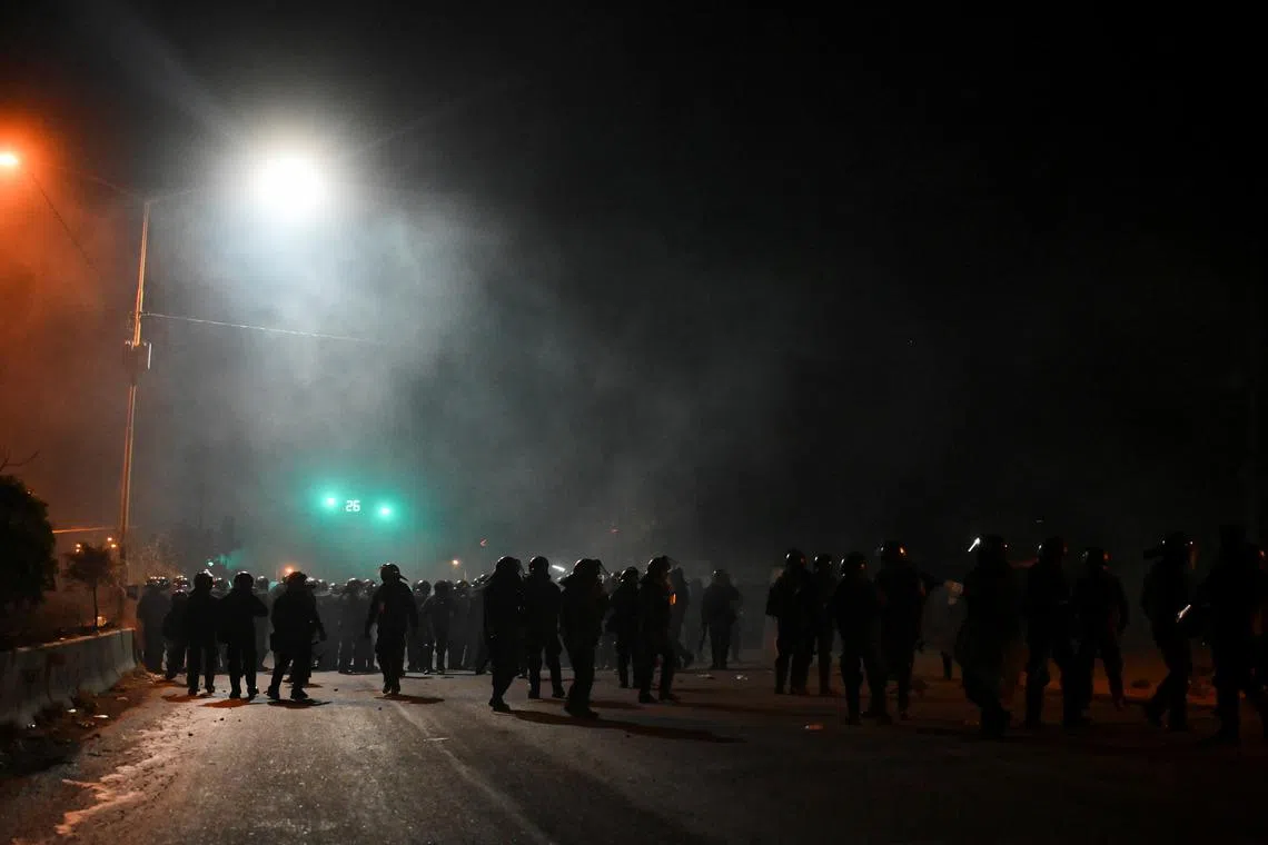Bolivia anti-government protests turn deadly as tensions rise | The ...